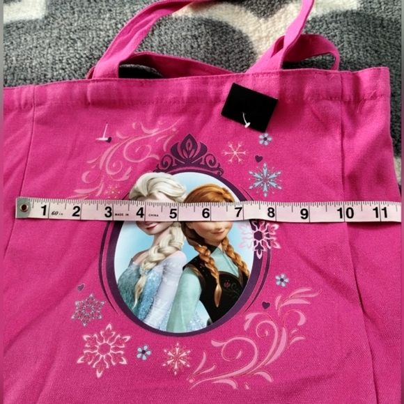 Disney | Other | Nwt Disney Frozen Tote | Poshmark